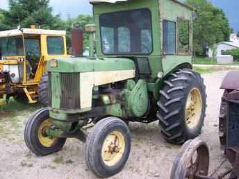 Used Farm Tractors for Sale: John Deere 730 STD Diesel E.S. (2005-08-21 ...