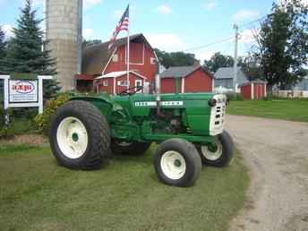 Used Farm Tractors for Sale: Oliver 1250 Gas Tractor (Sold) (2005-08-30 ...