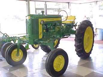 Used Farm Tractors for Sale: John Deere 420H (2005-09-18) - Yesterday's ...