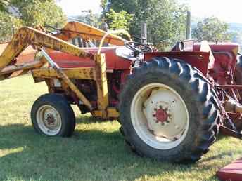 Used Farm Tractors for Sale: Ih 464 With Freeman Loader (2005-09-19 ...