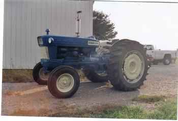 Used Farm Tractors for Sale: 1967 Ford 5000 Diesel (2005-09-25 ...