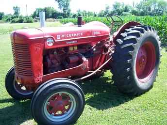 Used Farm Tractors for Sale: Mccormick Farmall WD9 (2005-10-03 ...