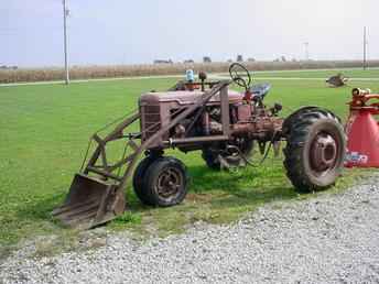 Used Farm Tractors for Sale: Farmall B With Loader Sold! (2005-10-16 ...