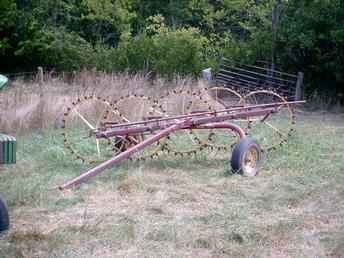 Used Farm Tractors for Sale: Farmhand Hay Rake (2005-10-24) - Yesterday ...