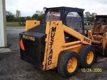 Used Farm Tractors for Sale: Mustang 940 Skid Steer (2005-10-29 ...