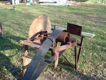 Used Farm Tractors for Sale: 3-PT Dearborn Cordwood Saw (2005-11-11 ...