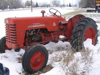 Used Farm Tractors for Sale: International B250 (2005-11-19 ...