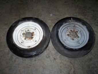 Used Farm Tractors for Sale: Farmall Cub Front Tires W/Rims (2005-11-22 ...