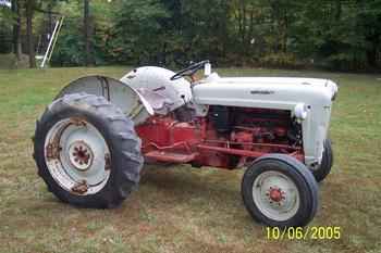 Used Farm Tractors for Sale: Cheap Ford 600 (2005-11-22) - Yesterday's ...