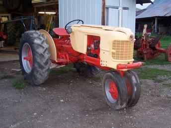 Used Farm Tractors for Sale: 300 Case (2005-11-23) - Yesterday's Tractors