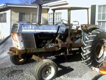 Used Farm Tractors for Sale: 900 Long $1500.00 (2005-12-13) - Yesterday ...