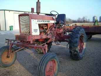 Used Farm Tractors for Sale: Farmall 504 Hi-Crop Nice (2005-12-29 ...