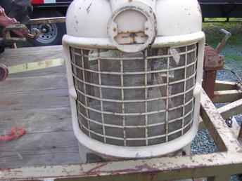 Used Farm Tractors for Sale: Case 311 Roundnose Grill (2006-01-07 ...