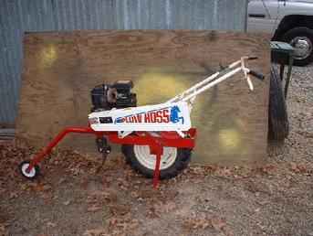 Used Farm Tractors for Sale: Plow Hoss Garden Tractor (2006-01-15 ...