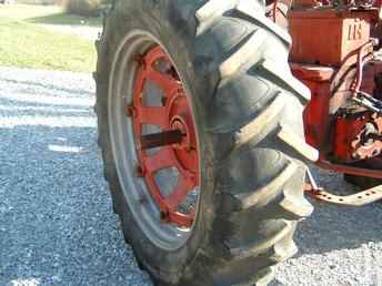 Used Farm Tractors for Sale: 14.9X38 Tires&Rims (2006-01-20 ...