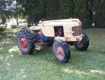 Used Farm Tractors for Sale: Case 300 (2006-01-21) - Yesterday's Tractors