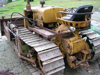 Used Farm Tractors for Sale: Caterpillar 22 Crawler W/Blade (2006-01-25 ...
