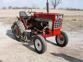 Used Farm Tractors for Sale: Ih 274 Offset Diesel With Cult (2006-02-19 ...