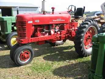 Used Farm Tractors for Sale: Farmall 400 (2006-02-21) - Yesterday's ...