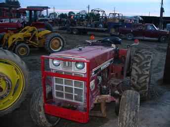 Used Farm Tractors for Sale: 884 International Harvester (2006-03-08 ...