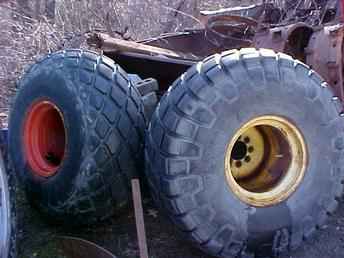 Used Farm Tractors for Sale: Turf Tires (2006-03-14) - Yesterday's Tractors