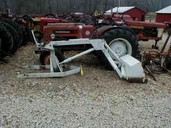 Used Farm Tractors for Sale: Rare Ih 1000 1 Arm Loader (2006-03-16 ...