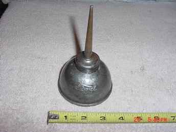 Used Farm Tractors for Sale: Old Ford Script Oil Can (2006-03-22 ...
