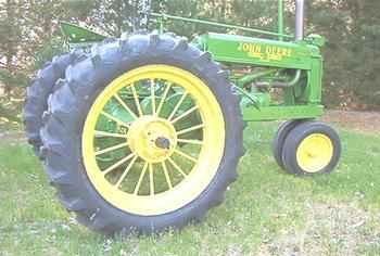 Used Farm Tractors for Sale: 1937 John Deere A/Rear F&H Spokes (2006-04 ...