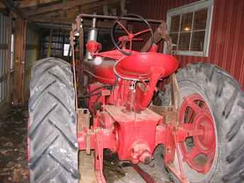 Used Farm Tractors for Sale: 44 Farmall H / Loader (2006-04-05 ...