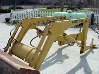 Used Farm Tractors for Sale: Ford Loader (2006-04-08) - Yesterday's ...