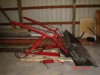 Used Farm Tractors for Sale: Loader - Farmall Super C (2006-04-13 ...