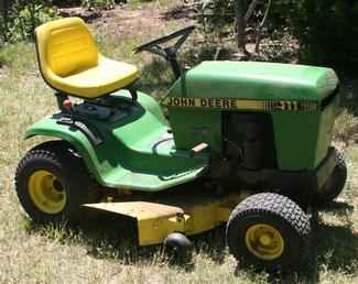 Used Farm Tractors for Sale: John Deere 111 (2006-05-15) - Yesterday's ...