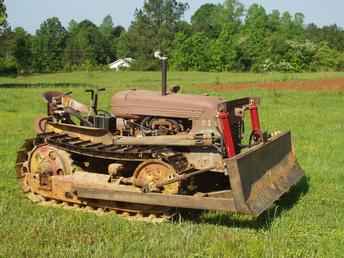 Used Farm Tractors for Sale: 1950S Oliver Crawler OC3 (2006-05-16 ...