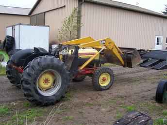 Used Farm Tractors for Sale: Ford 2000 W/Loader (2006-05-21 ...