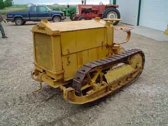 Used Farm Tractors for Sale: 1920 Cletrac W (2006-05-28) - Yesterday's ...
