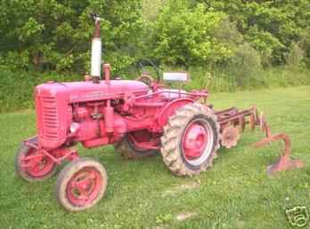 Used Farm Tractors for Sale: Farmall 100 W/1PT Disc & Plow (2006-05-30 ...