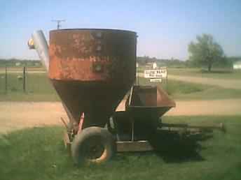 Used Farm Tractors for Sale: Feed Grinder Mixer (2006-06-05 ...
