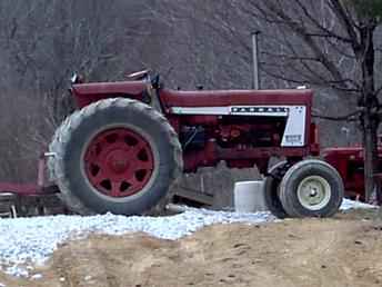 Used Farm Tractors for Sale: Farmall 656 Diesel WF (2006-06-07 ...