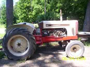 Used Farm Tractors for Sale: 1959? Cockshutt 540 (2006-06-11 ...