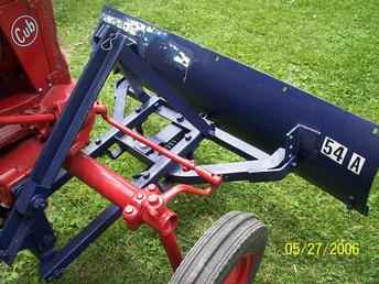 Used Farm Tractors for Sale: Farmall Cub 54 Blade (2006-06-27 ...