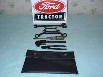 Used Farm Tractors for Sale: Ford N-Series Tractor Toolkit (2006-07-02 ...
