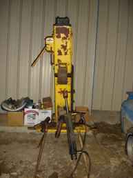 Used Farm Tractors for Sale: Danuser Post Driver (2006-07-09 ...