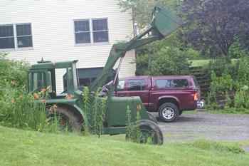 Used Farm Tractors for Sale: Farmall H Loader Tractor (2006-07-13 ...