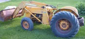 Used Farm Tractors for Sale: Massey Ferguson MF-204 W/ Loader (2006-07 ...