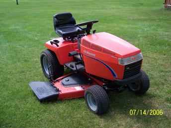 Used Farm Tractors for Sale: Simplicity Landlord DLX (2006-07-15 ...