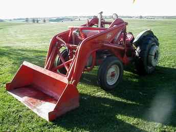 Used Farm Tractors for Sale: Wagner Loader (2006-07-30) - Yesterday's ...