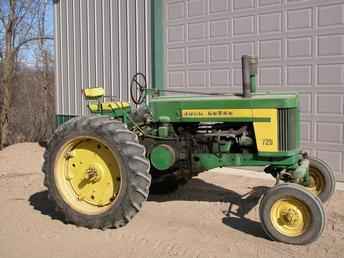 Used Farm Tractors for Sale: John Deere 720D (2006-08-02) - Yesterday's ...