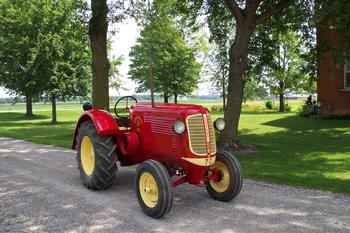 Used Farm Tractors for Sale: Cockshutt 70 Standard (2006-08-06 ...