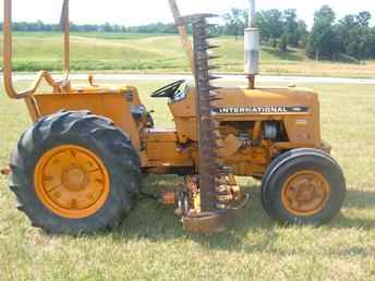 Used Farm Tractors for Sale: Ih 2400-B Tractor (2006-08-14) - Yesterday ...