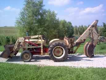 Used Farm Tractors for Sale: Ford 4000 Loader &Backhoe Iowa (2006-08-14 ...